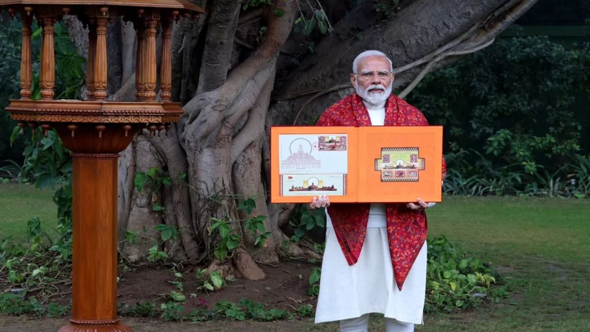 रामलला के प्राण प्रतिष्ठा से पहले PM मोदी ने राम मंदिर पर जारी किया डाक ...