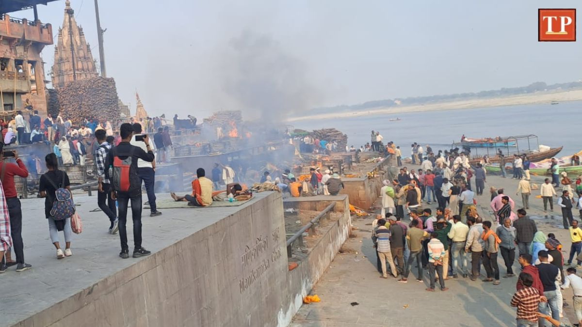 कौन होते हैं डोम राजा? आखिर इनके हाथों ही क्यों किया जाता है अंतिम संस्कार