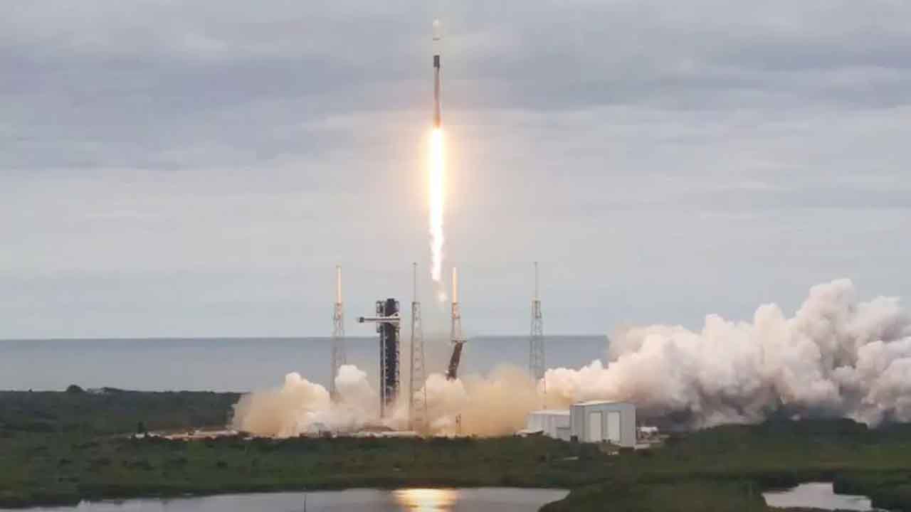 GSAT 20 launch: Elon Musk की मदद से स्पेस में पहुंची भारत की सैटेलाइट