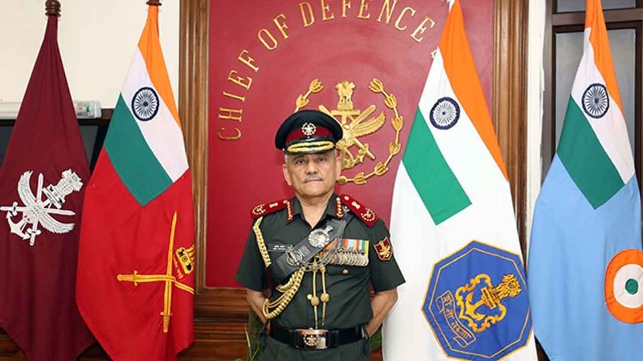 CDS Anil Chauhan ने बताई क्या है भारत की सबसे बड़ी चुनौती?