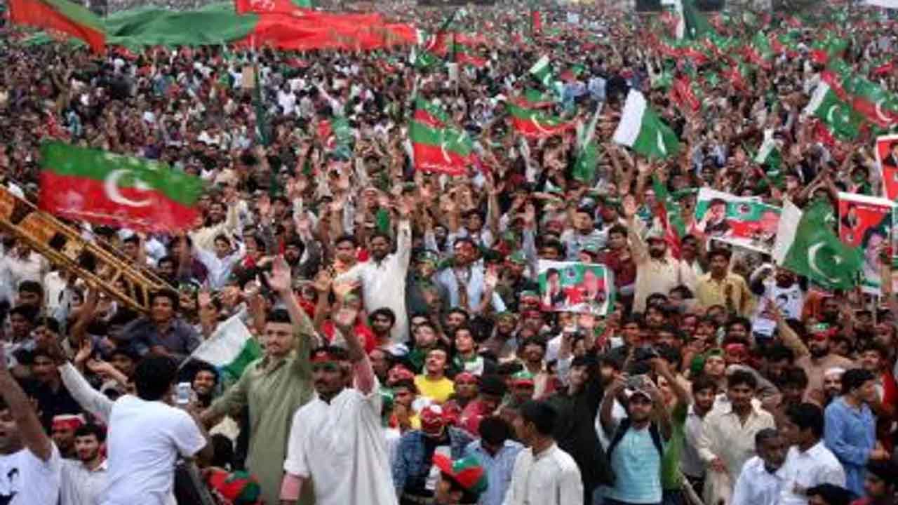 Pakistan: इमरान खान के समर्थकों पर बल प्रयोग को लेकर पाकिस्तान सरकार की ...